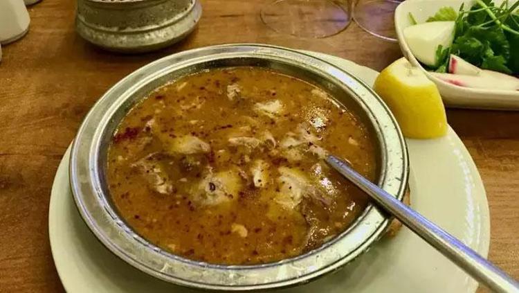 Bir kere içen bin kere şifa buluyor! Kuzu etiyle hazırlanan özel lezzet ...