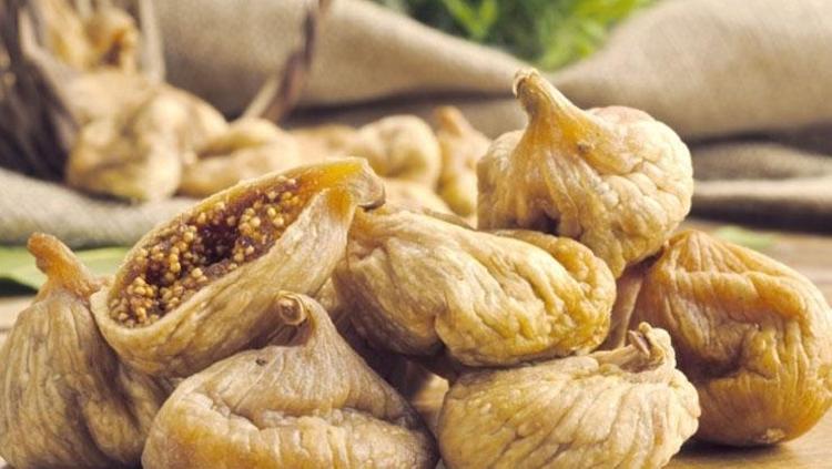 Kuru inciri zeytinyağında bekletip tüketin! Potasyum ve magnezyum ...
