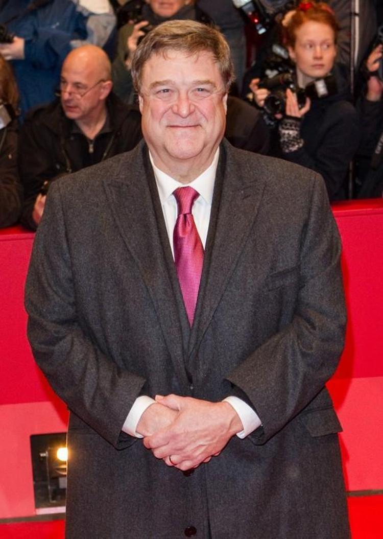 90 kilo veren John Goodman hayranlarını şaşırttı! Görenler tanımakta ...