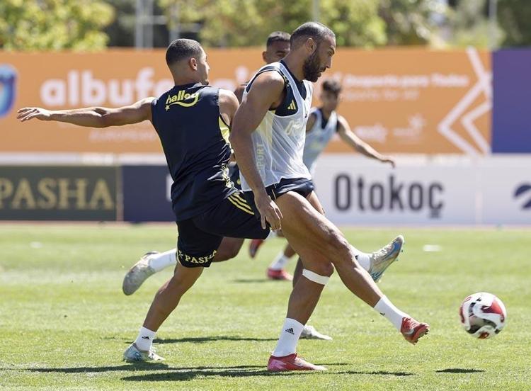 Mourinho meydan okudu Jhon Duran fırtına gibi esti! Kanarya'da Hakan ...