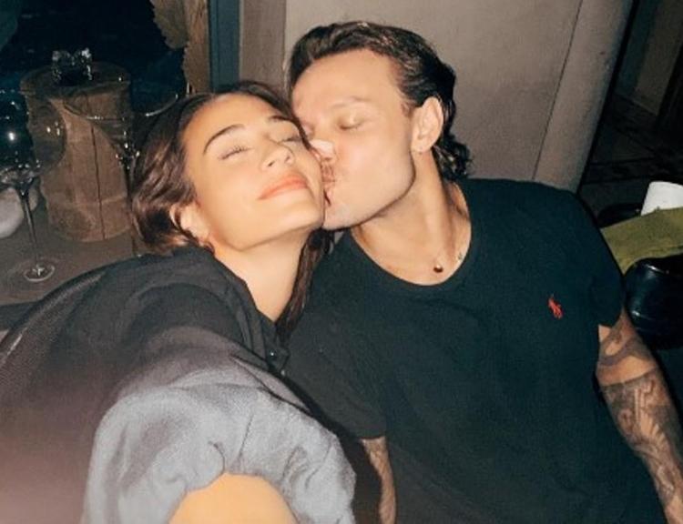 Aşkları dolu dizgin! Murat Ceylan ve Sude Zülal Güler'den sarmaş dolaş ...