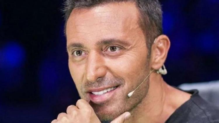 İngiltere'den ömürlük vize alan Mustafa Sandal'dan açıklama! 'Hepimiz ...