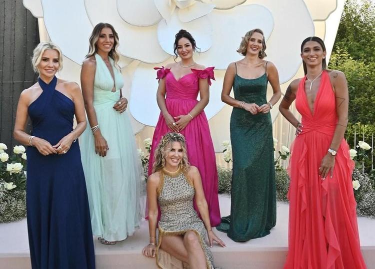 Görkemli düğünle evlenmişti! Eda Erol ve eşinden romantik kare - Son ...