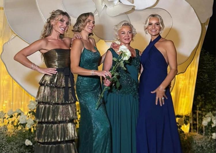 Görkemli düğünle evlenmişti! Eda Erol ve eşinden romantik kare - Son ...