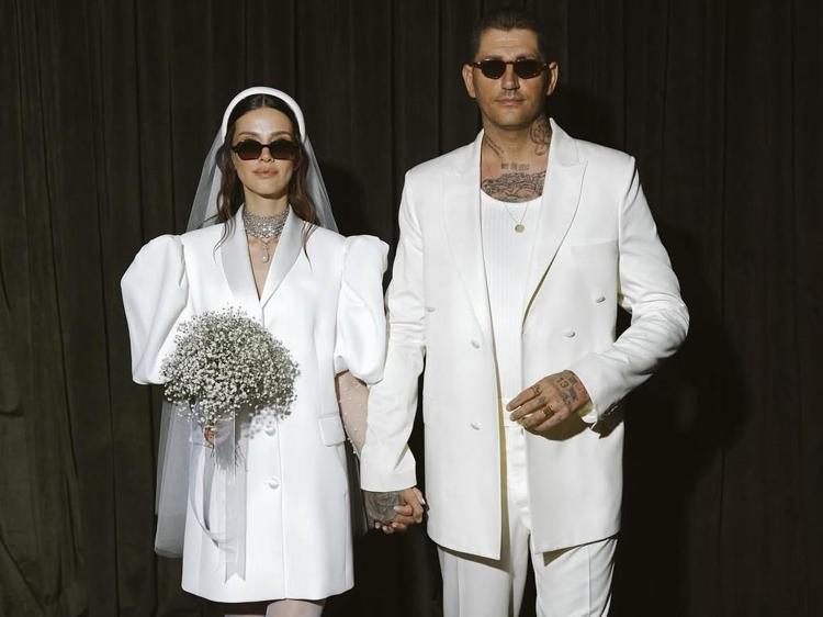 Taze anne İrem Helvacıoğlu ve kızından ilk kareler! 'Tatlı küçük ...