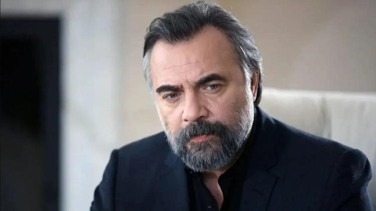 Apar topar hastaneye kaldırılan Oktay Kaynarca'nın sağlık durumu nasıl ...