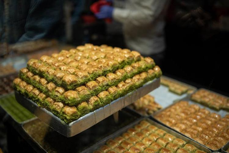 Baklava fırında fanlı mı yoksa fansız mı pişer? Bayrama çıtır çıtır ...