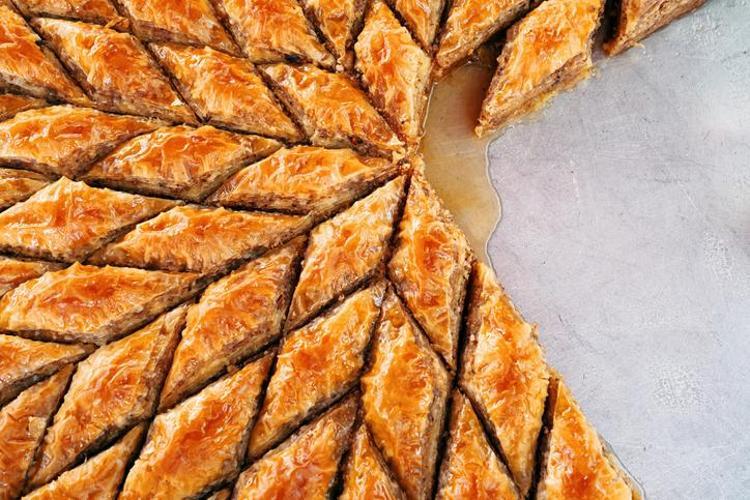 Baklava fırında fanlı mı yoksa fansız mı pişer? Bayrama çıtır çıtır ...