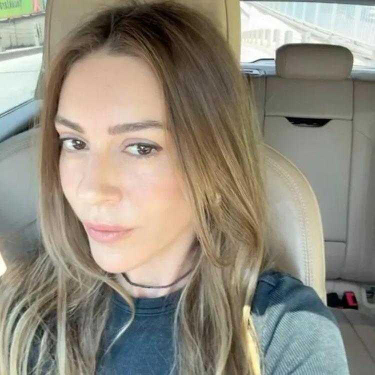 Sinem Kobal ve Kenan İmirzalıoğlu çiftinin ezber bozan ilk karşılaşma ...